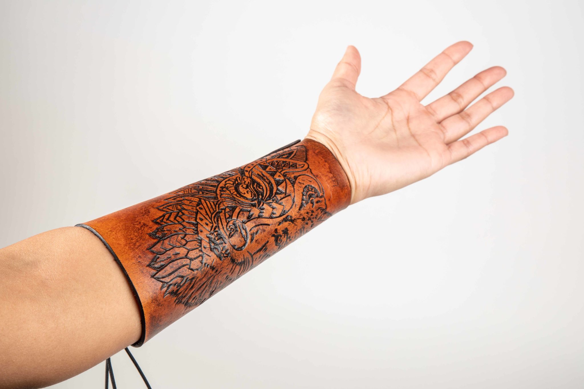 Leather Forearm Guard and Finger Tab - VIKING TACTICS Inc